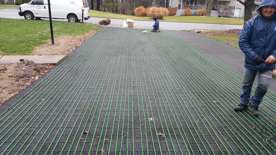 WHCA-120-0043 - Electric Embeddable Snow Melting Cable, 120V, 43′ Long