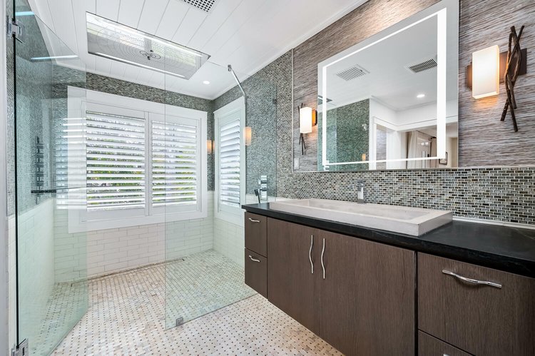Master Bathroom with Large Walk-in Shower Showcase in Oceanside, CA. 84 ...